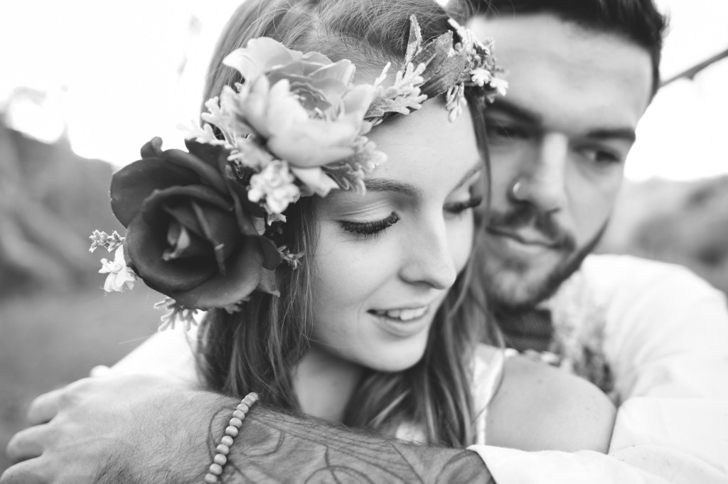 Life is beautiful. | Ethereal Bohemian Love Shoot - K Y L I E R A E P H ...